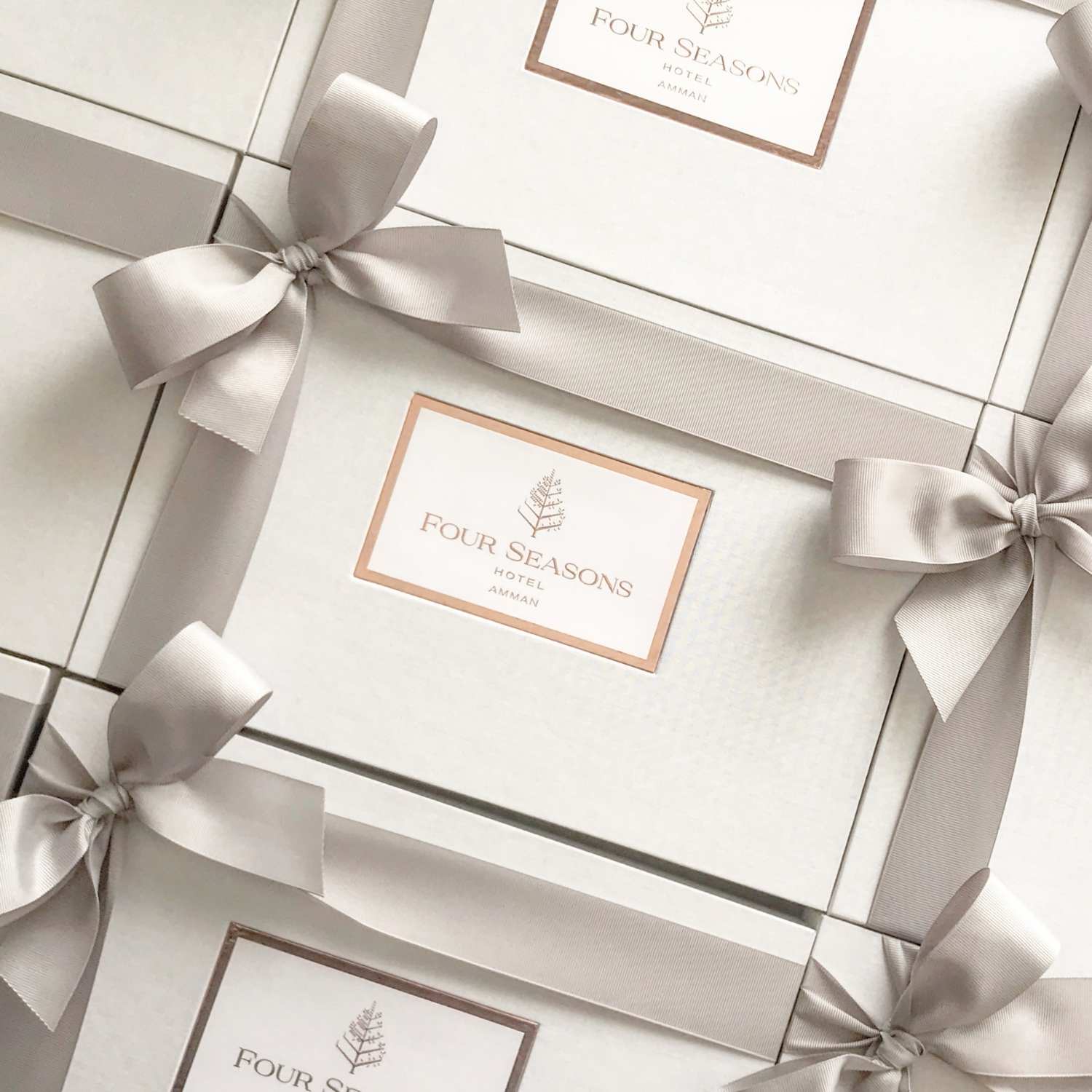 The Giveaway Co | Luxury Giveaways for Corporate Gifts
